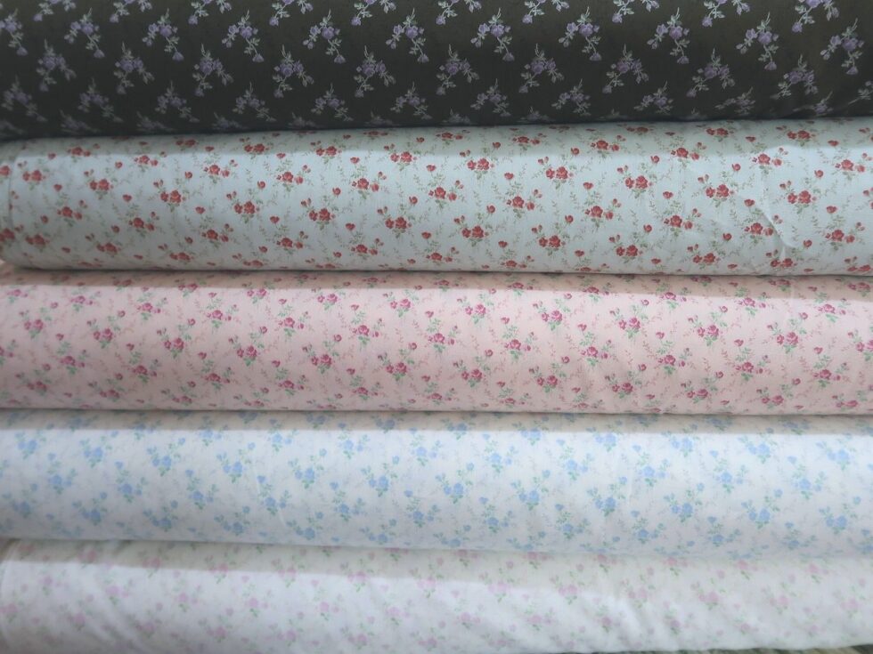 （YUWA-639）ミニローズ柄【ピンク】 | フラワーバスケット｜末富 美知江が主宰するパッチワークキルト専門店（福岡県北九州）